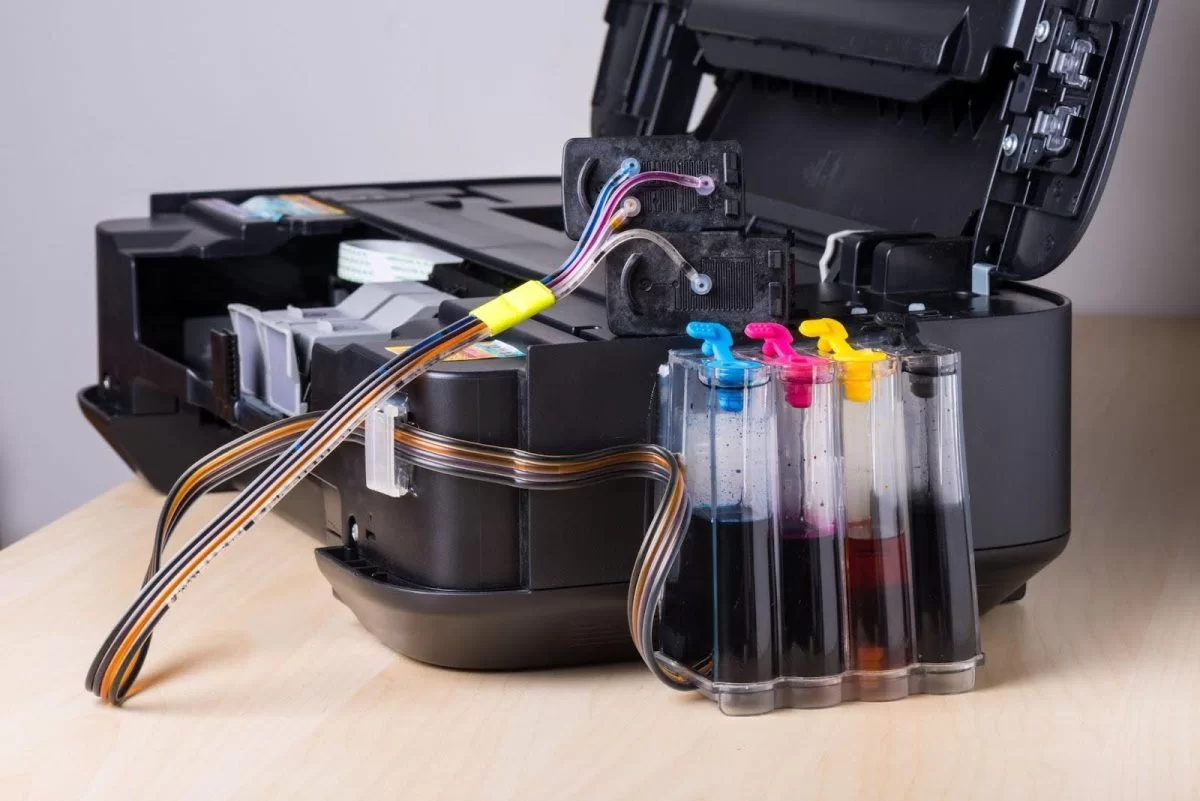 Solusi Printer Ink Tank Bergaris dan Hasil Cetak Tidak Keluar ...